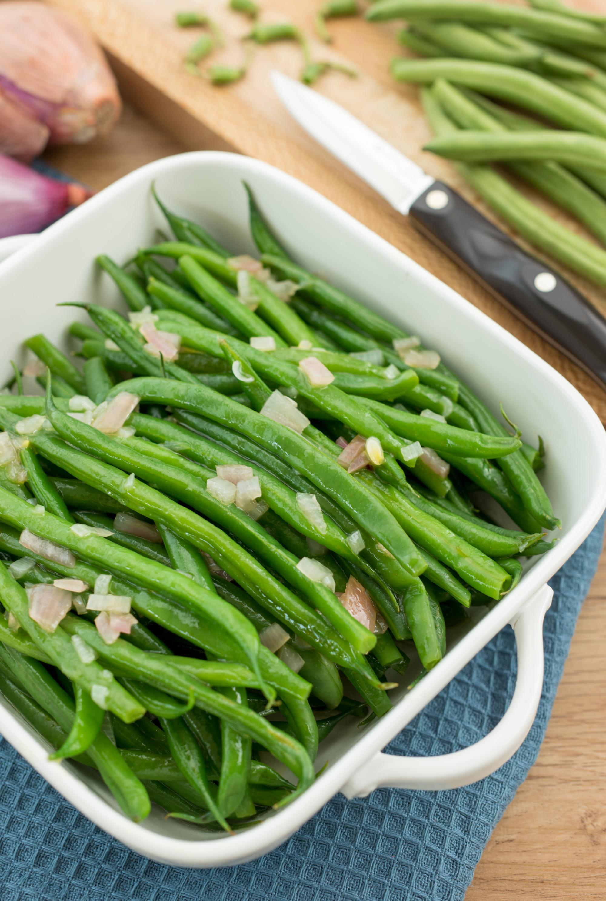 Green Beans with Warm Shallot Dressing
