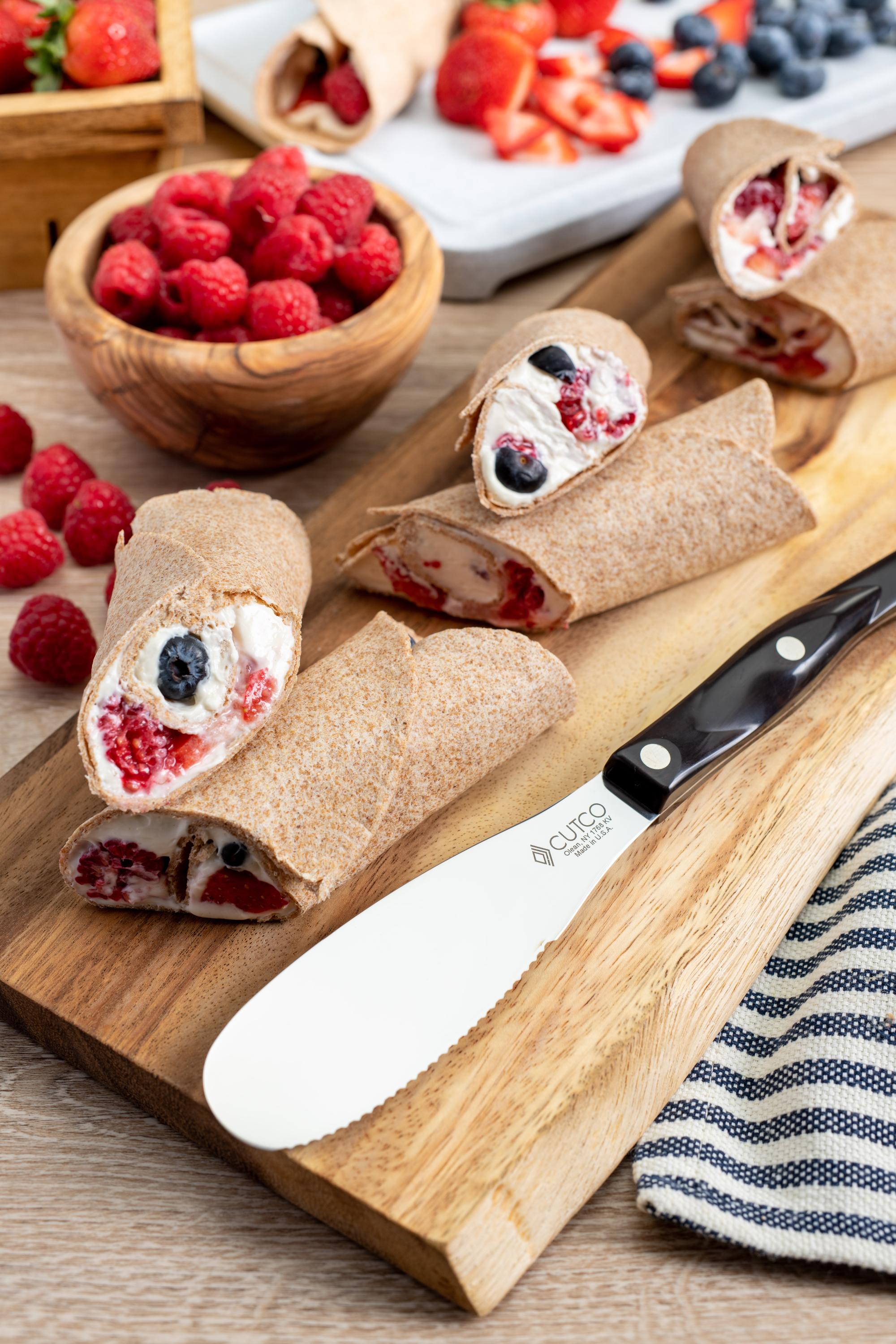 Berry Cheesecake Wraps