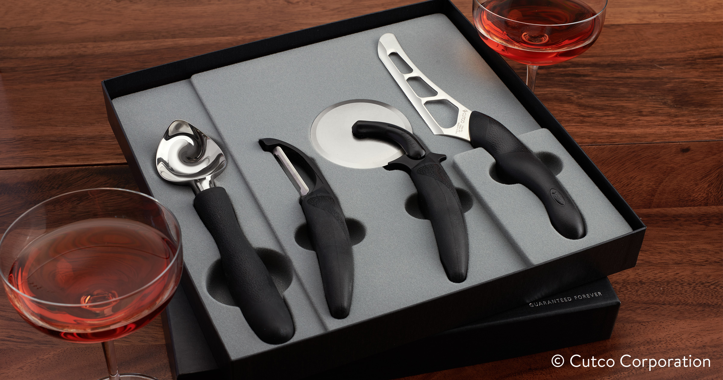 Entertainer Pack | 4 Pieces | Gift-Boxed Knife Sets by Cutco