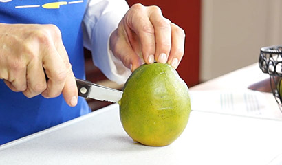 Video - How to Cut a Mango